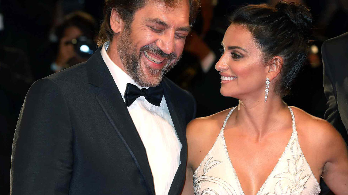 How Penélope Cruz and Javier Bardem Fell in Love: A Hollywood Love ...
